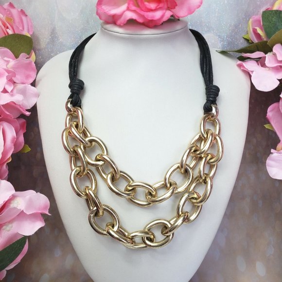 St. Thomas | Jewelry | St Thomas Large Gold Tone Chain Link Black Cord ...